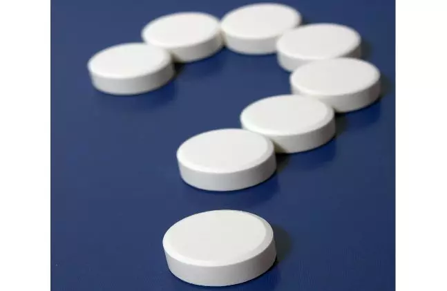 Aspirin Ji bo Kûçikan: Ew Ewle ye An Serêşiyek? 10944_1