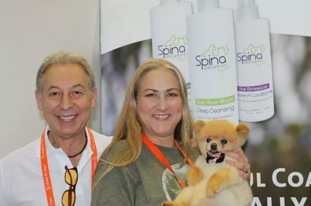 Spina organics foram desenvolvidos para manter os cães livres de produtos químicos nocivos.