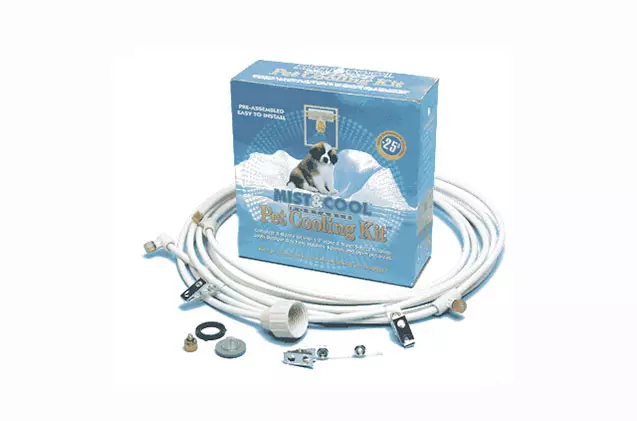 Nhọrọ na-ekpo ọkụ maka Cool Canines: Sistemụ Misting Pet