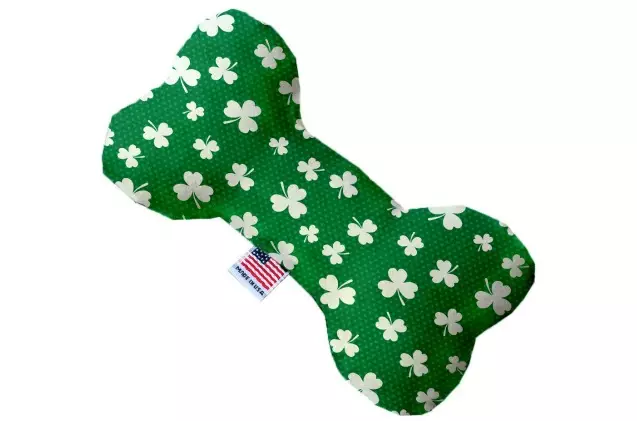 Shamrock pengap ini adalah hadiah hebat untuk anjing untuk st. hari patrick