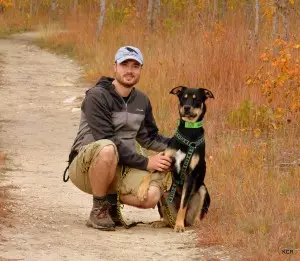 autumn-hike-dog-2