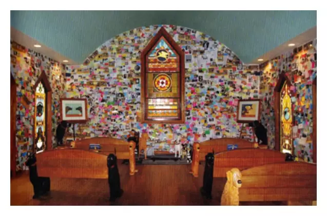 Dog-Chapel-Vermont