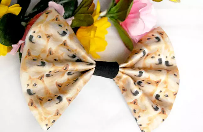 Baie pret Doge Knick-Knacks: Doge Bowtie