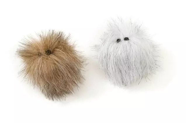 猫と猫のファンのためのMeowyCatmasギフト：West Paw Design Hairball Catnip-Filled Toy